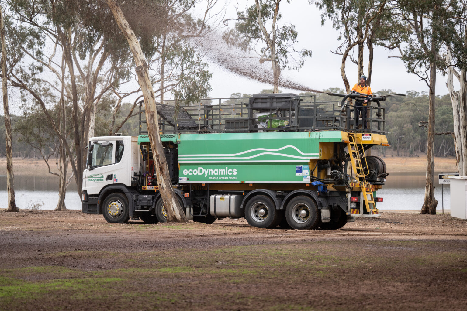 Mulch Blower • Blower Truck • Mulch Blowing | ecoDynamics